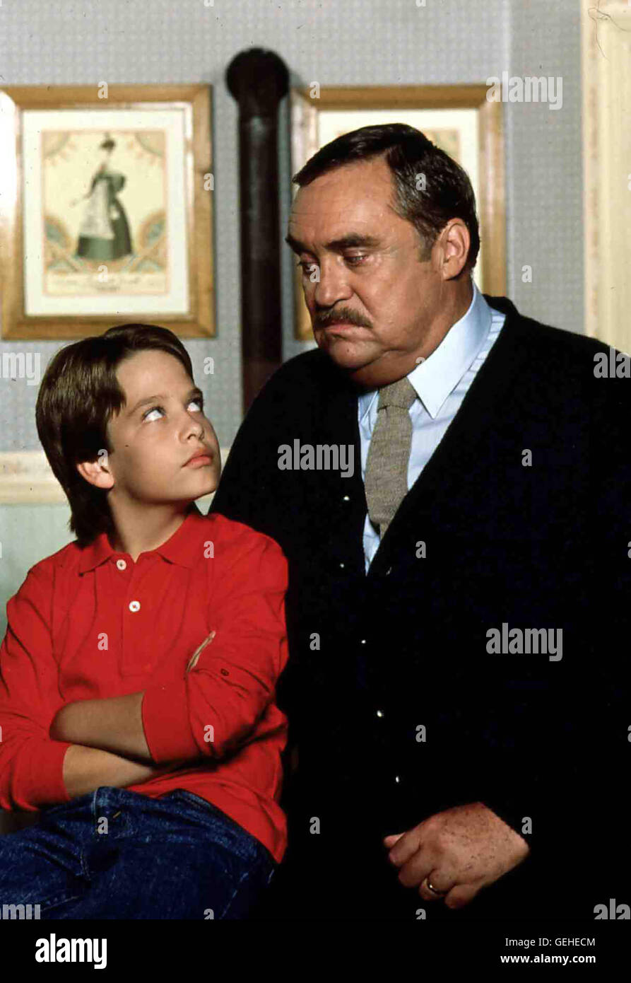 Wesley (Brice Beckham), Lynn Belvedere (Christopher Hewett) *** Local ...