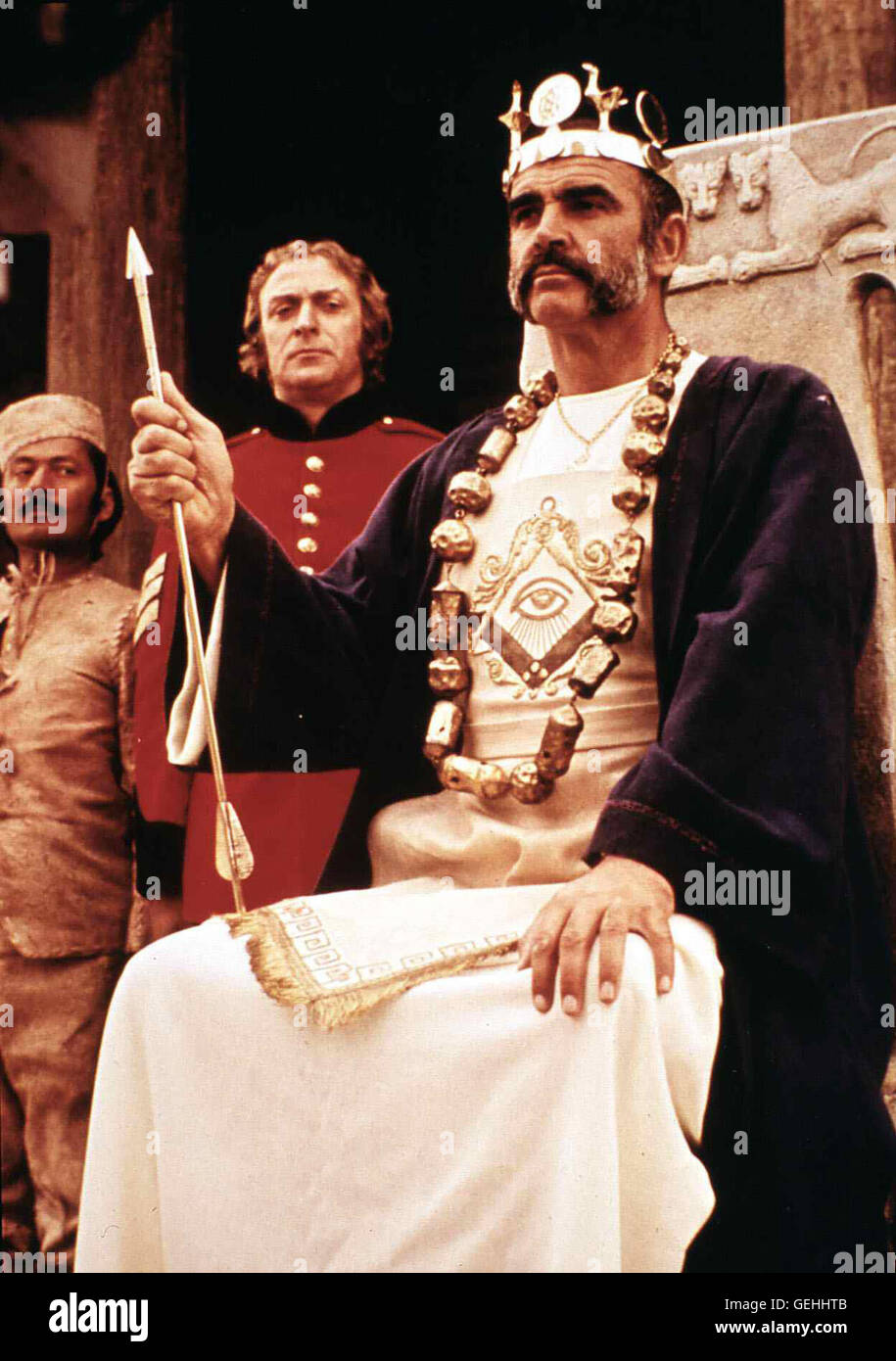 Michael Caine , Sean Connery Bei ihrer Ankunft wird Daniel (Sean ...