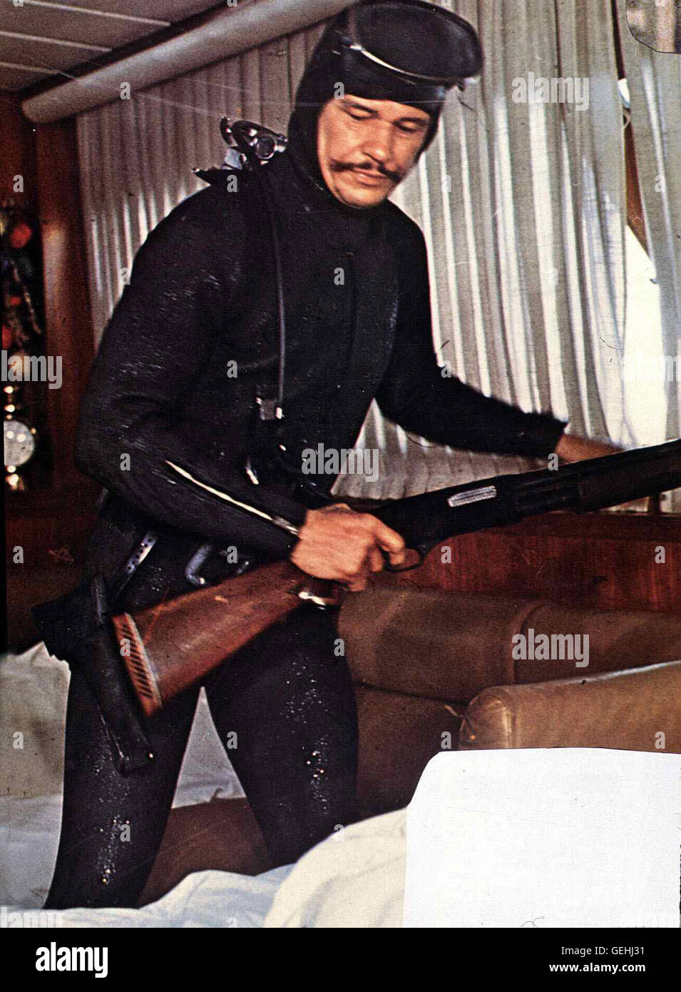 Charles bronson mechanic 1972 hi-res stock photography and images - Alamy