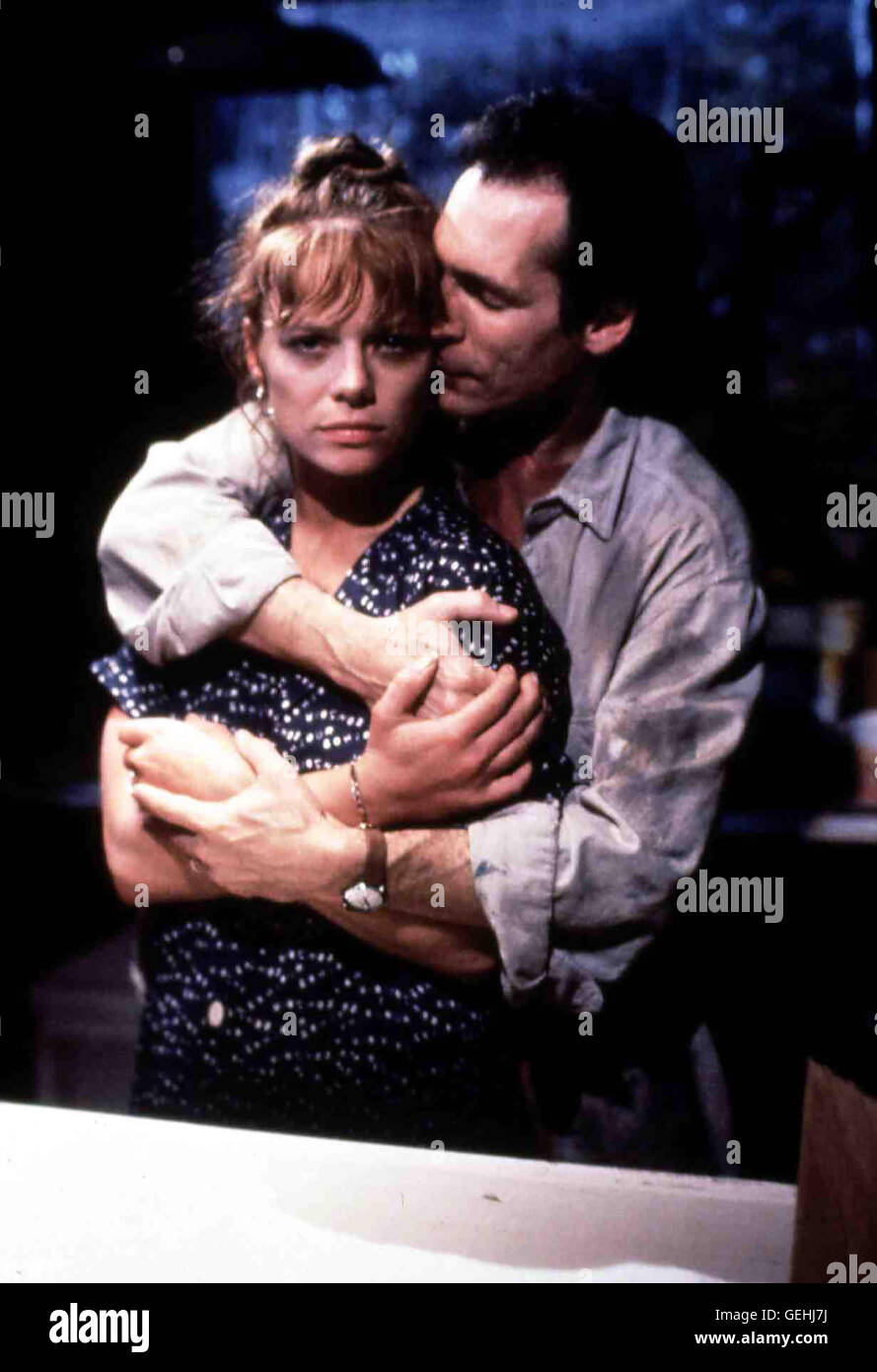 Elizabeth Moss, Cotter Smith Anna (Elizabeth Moss), Nick (Cotter Smith ...