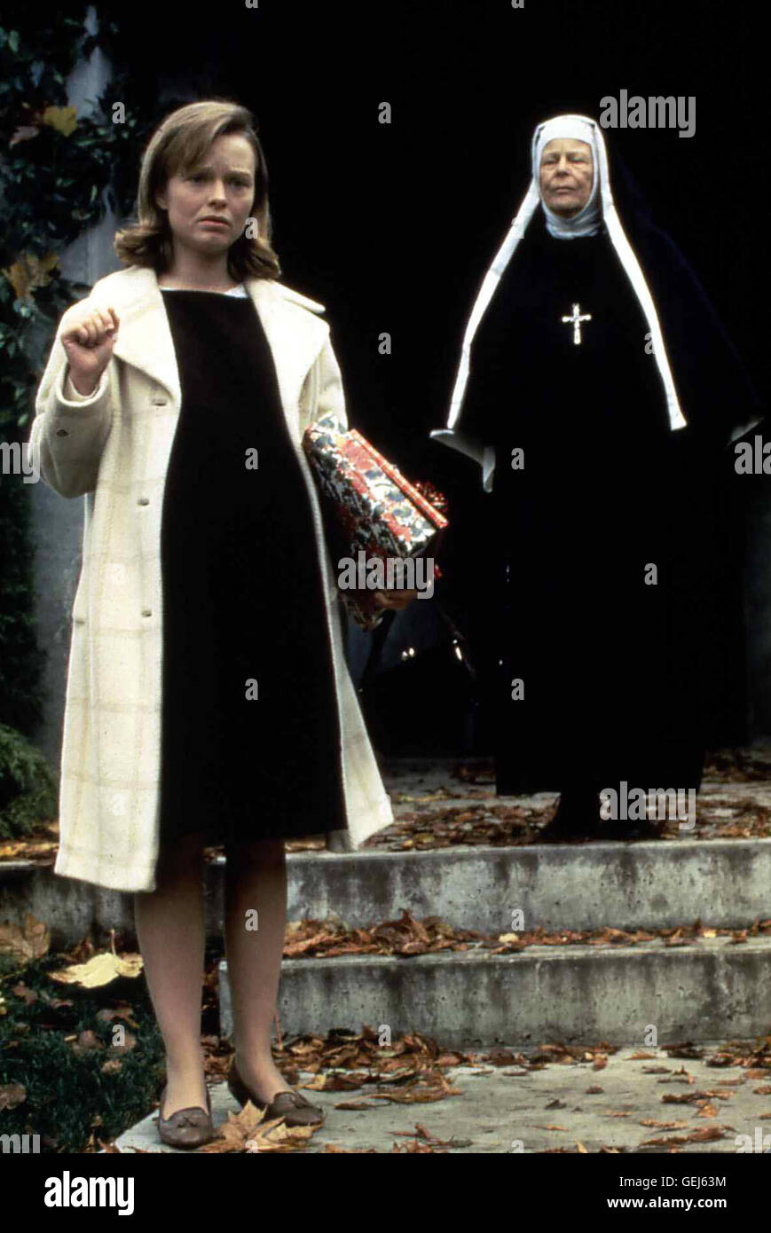 Corrie Clarke, Joy Coghill Mit 18 Jahren bringt Carol Schaefer (Corrie ...