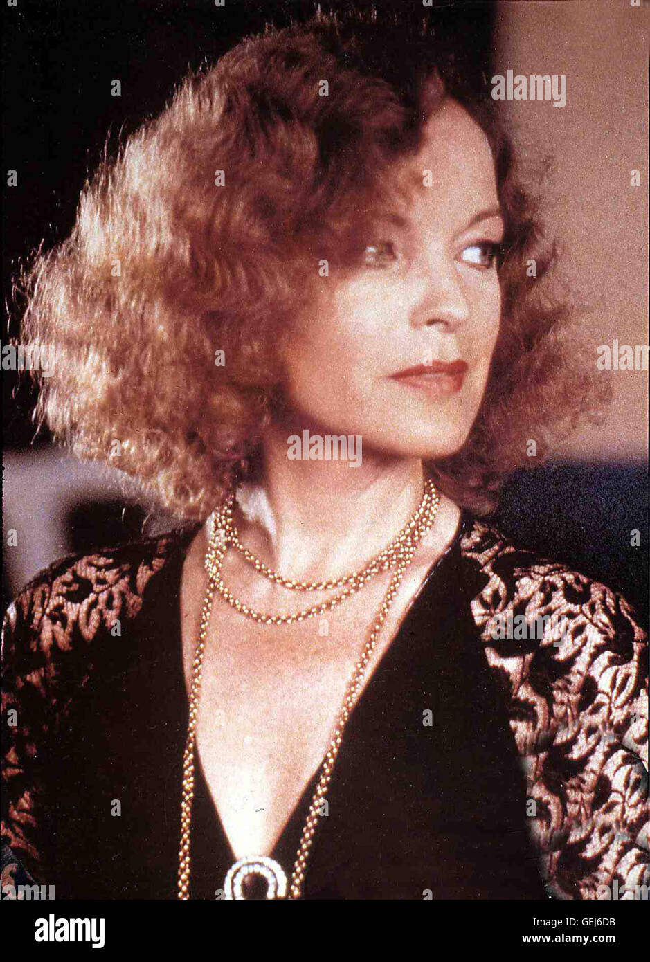 Die spaziergaengerin von sans souci passante hi-res stock photography ...