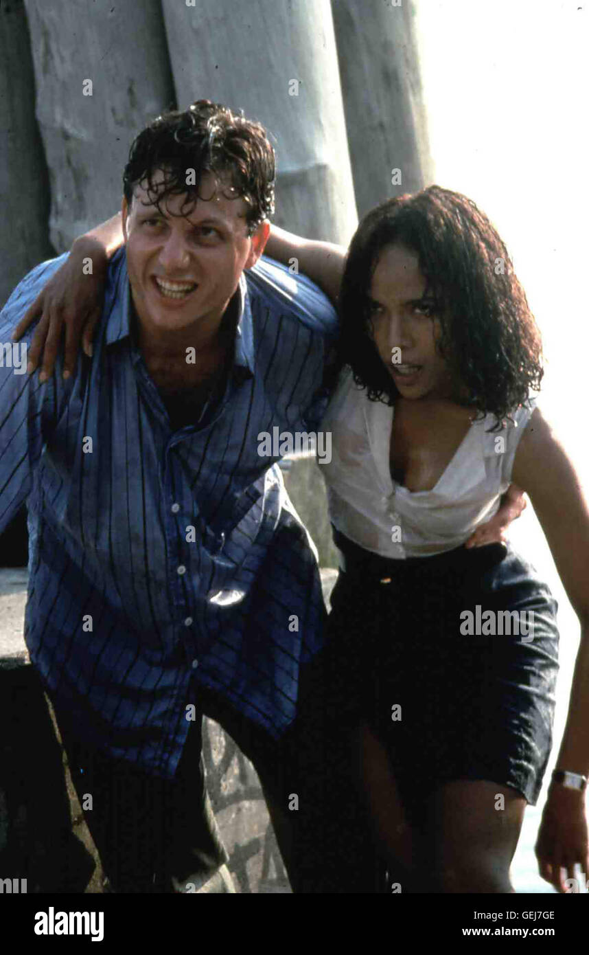 Michael Norell (Tony Goldwyn), Carolyn Hunter (Lynn Whitfield ...