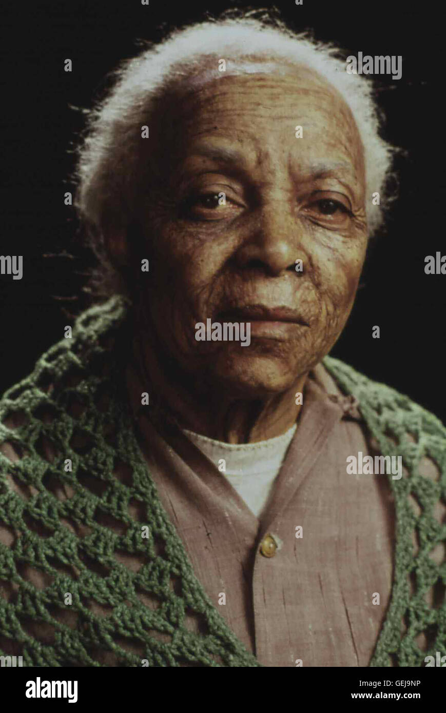 RUBY DEE, 1994 Mutter Abigail (Ruby Dee) *** Local Caption *** 1994 ...