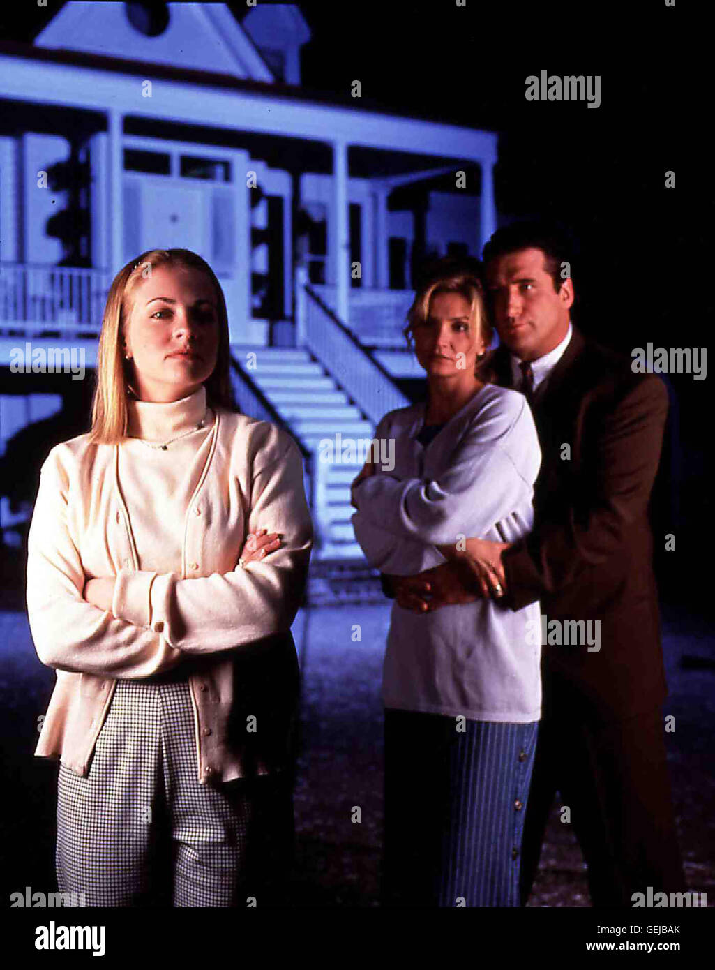 Jennifer Stanton (Melissa Joan Hart), Susan Stanton (Isabella Hofman ...