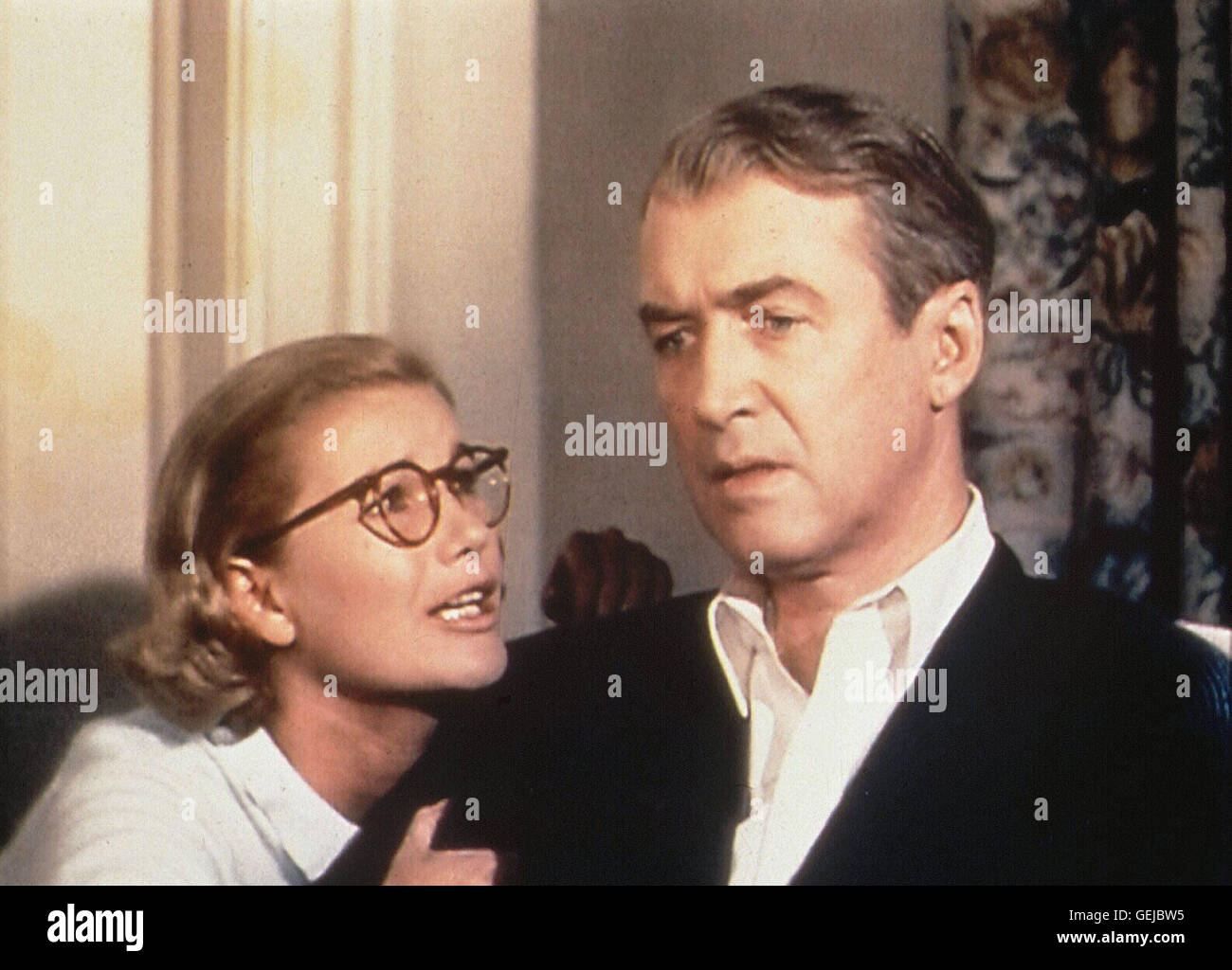 Midge Wood (Barbara Bel Geddes), Scottie (James Stewart) *** Local ...