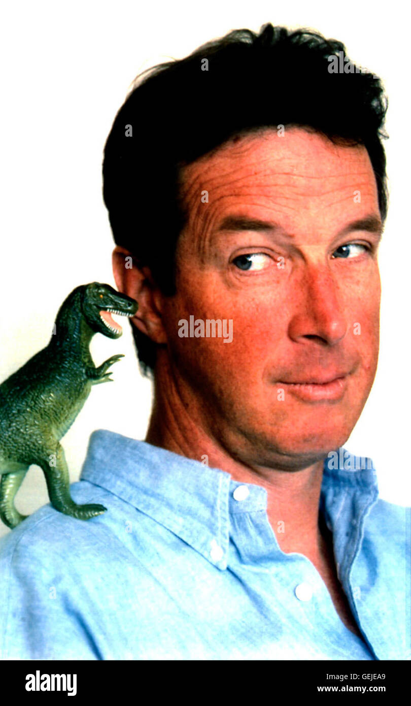 MICHAEL CRICHTON, 1993 Autor von Jurassic Park. Auch Drehbuchautor des ...