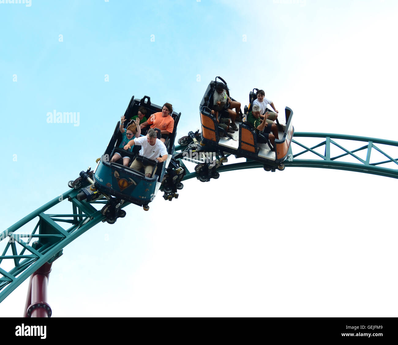 Cobra's Curse spin coaster at Busch Gardens Tampa Florida, the only one ...