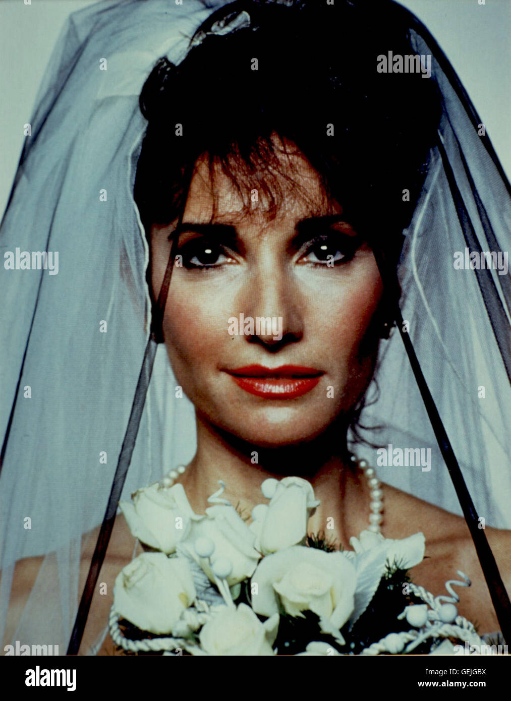 Szenenbild, Bride In Black, The, Braut In Schwarz Stock Photo - Alamy