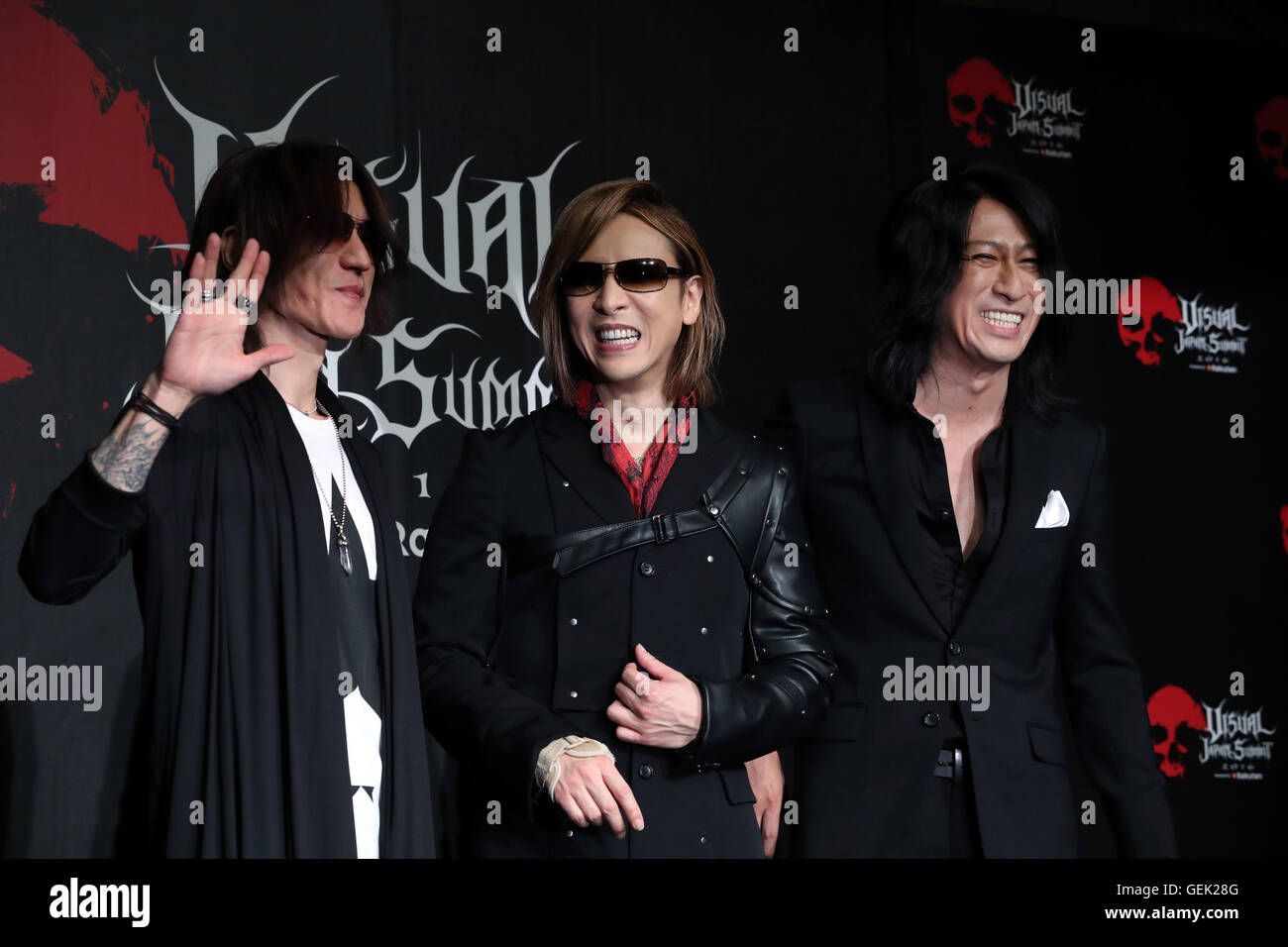 Tokyo, Japan. 25th July, 2016. Japanese visual-type rock singers Sugizo ...