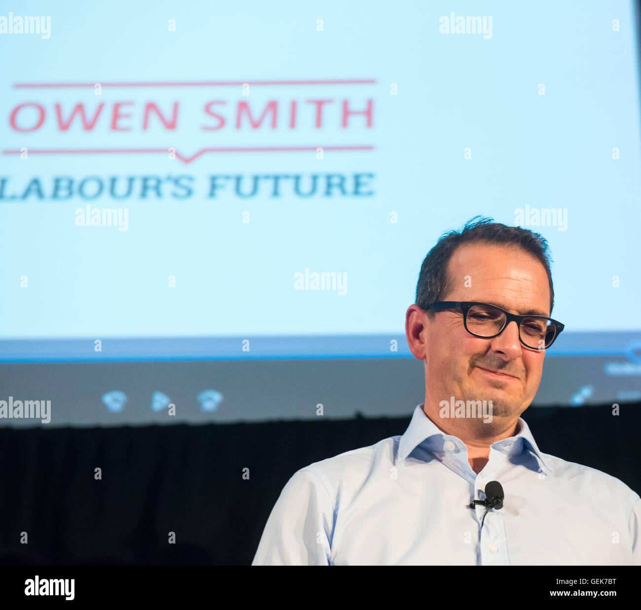 Labour leadership contender hi-res stock photography and images - Alamy