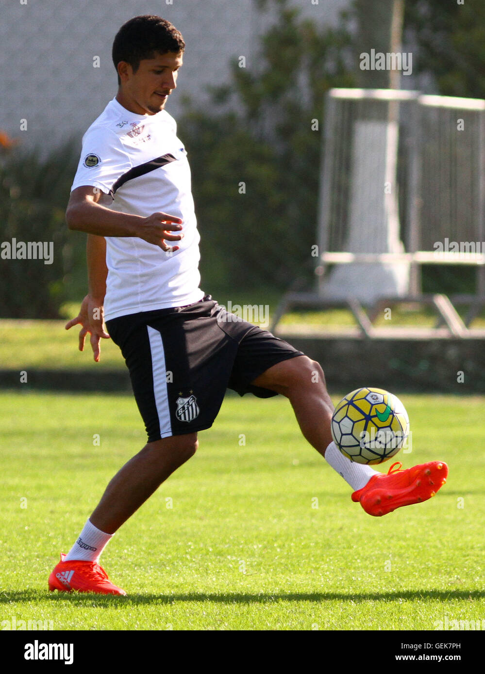 Yuri during training Santos FC held on Tuesday (26) in the CT Rei Pel ...