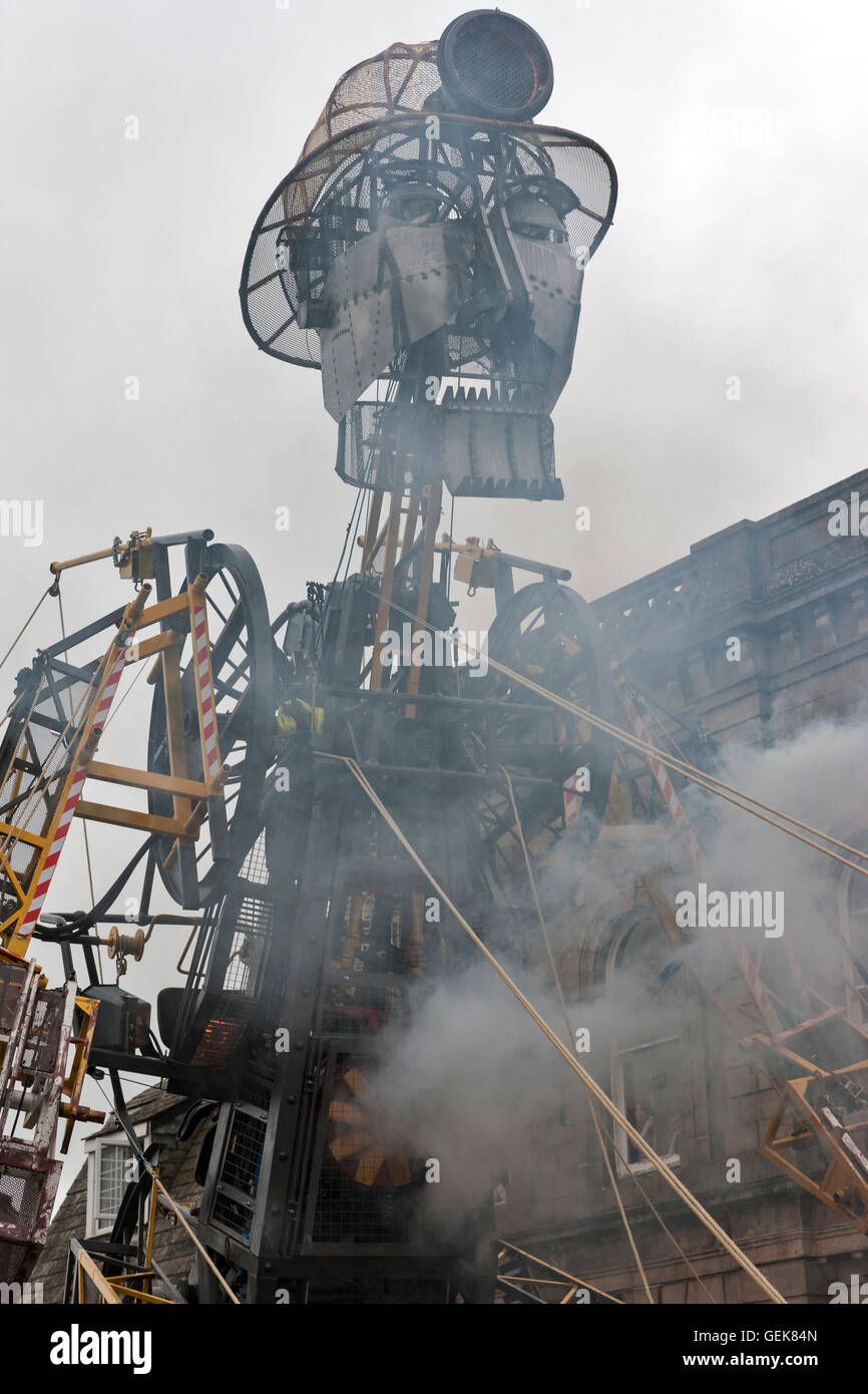 The Man Engine, Liskeard, Cornwall. 26th July, 2016. The Worlds Largest ...