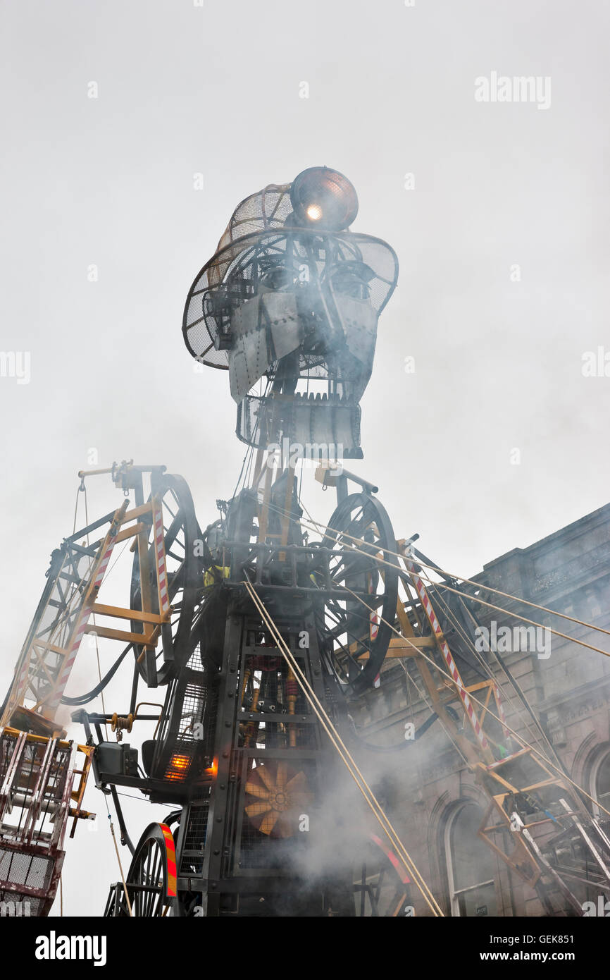 The Man Engine, Liskeard, Cornwall. 26th July, 2016. The Worlds Largest ...