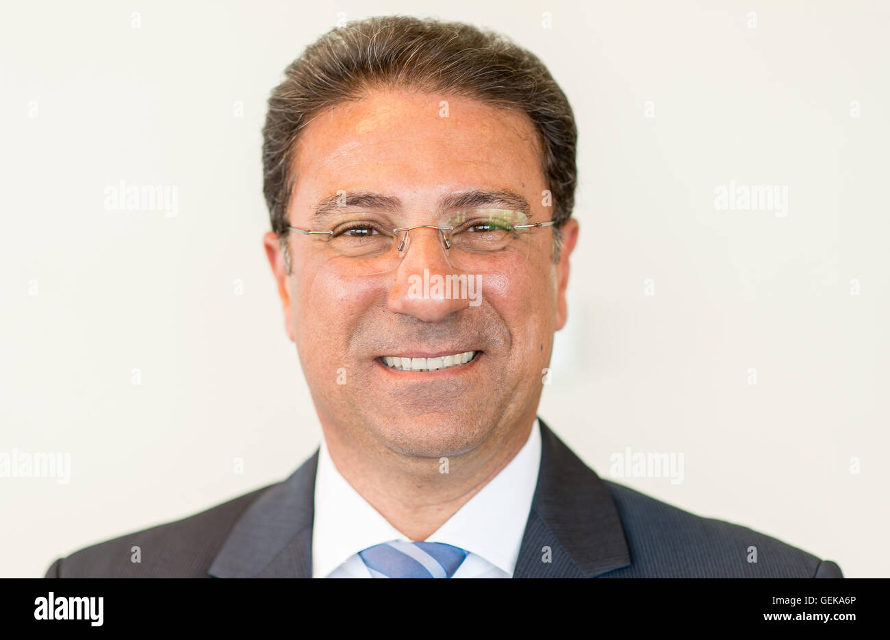 Yazid Shammout, chairman of the Palestinian Community in Hanover, poses ...