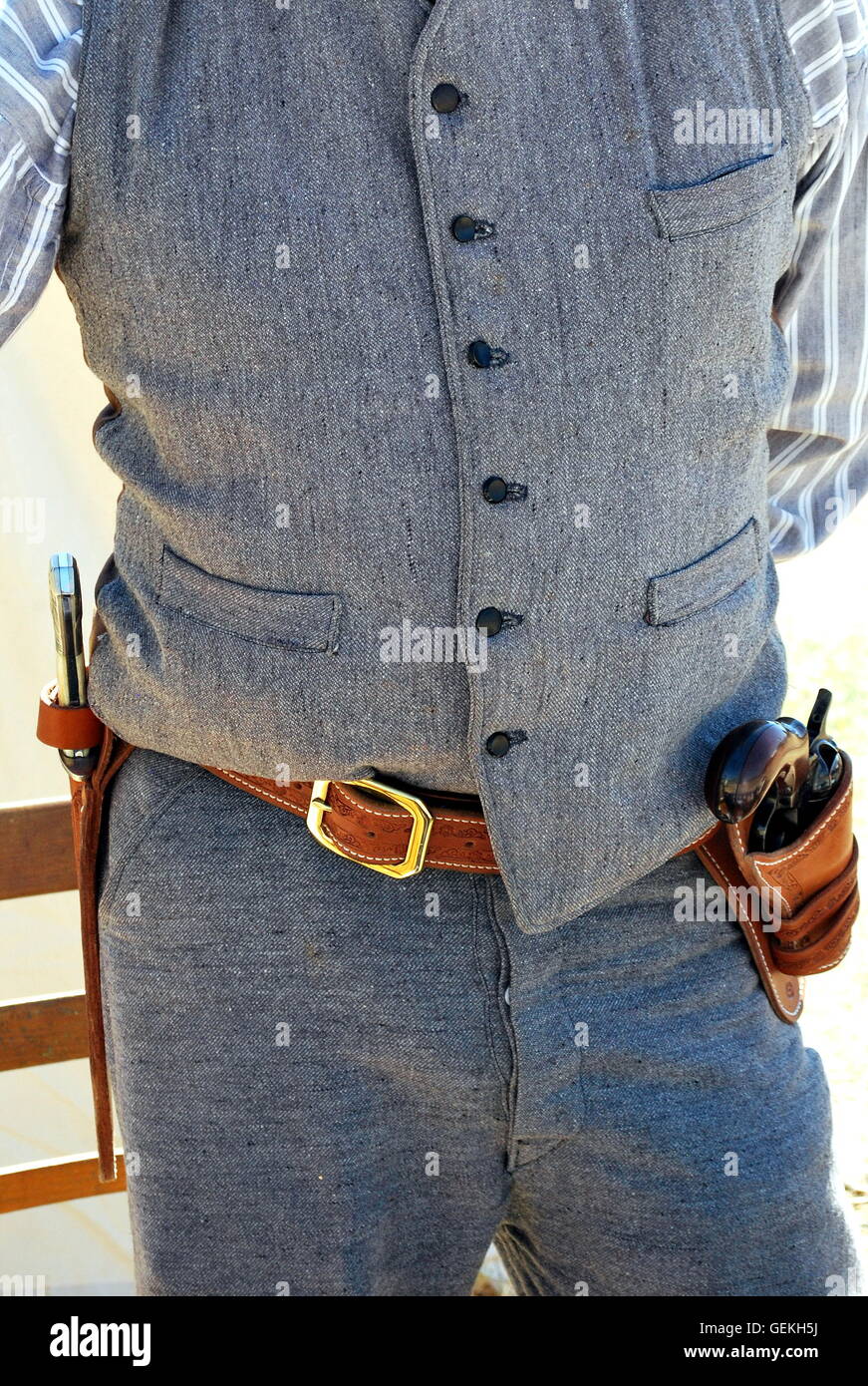 Gunfighter hi-res stock photography and images - Alamy