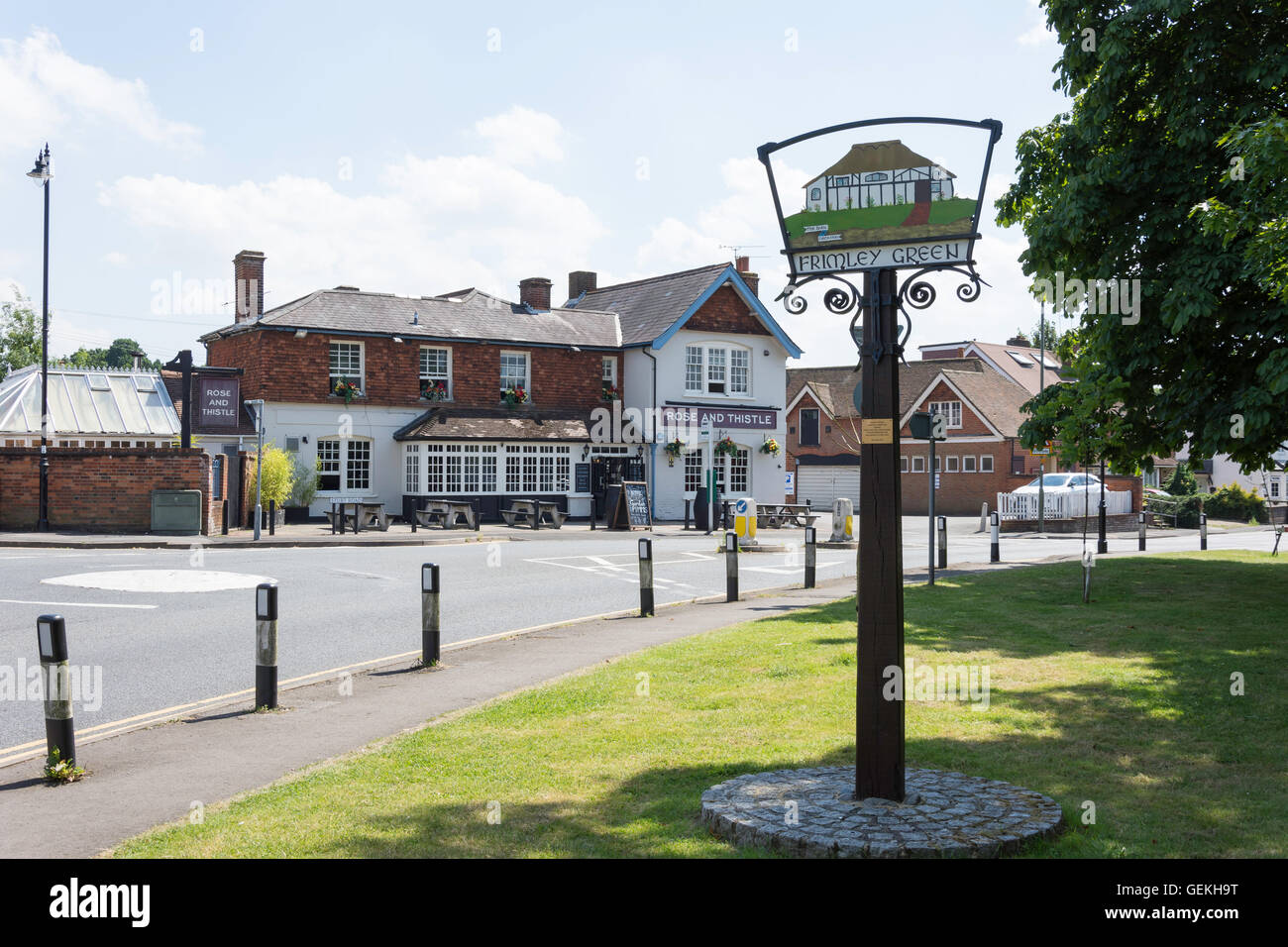 16th century The Rose and Thistle Pub from The Green, Frimley Green ...