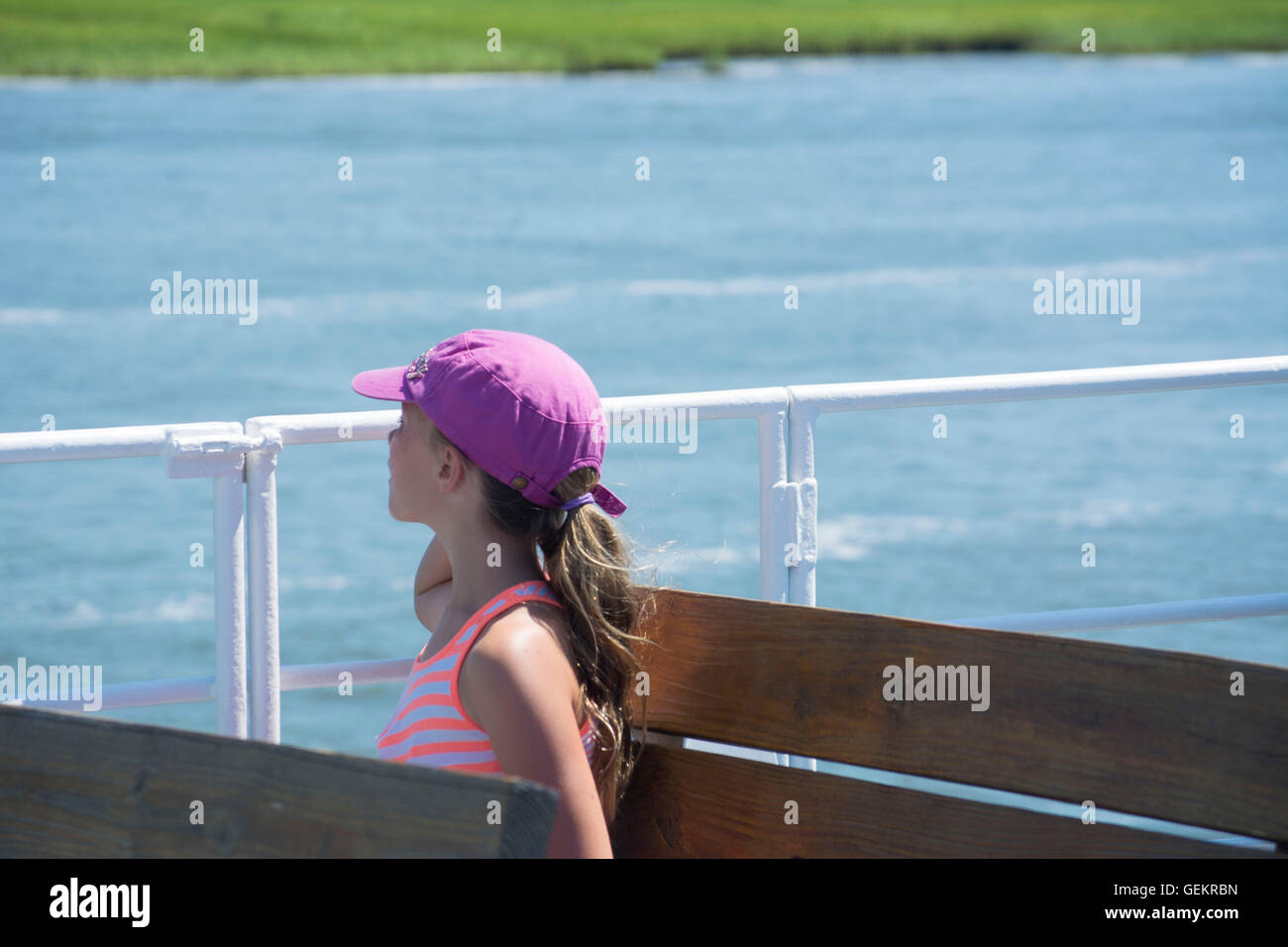Children boat ride hi-res stock photography and images - Alamy