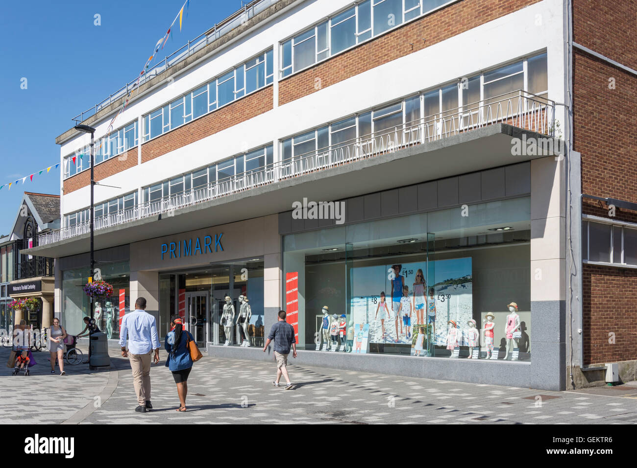 Primark department store, Park Street, Camberley, Surrey, England ...