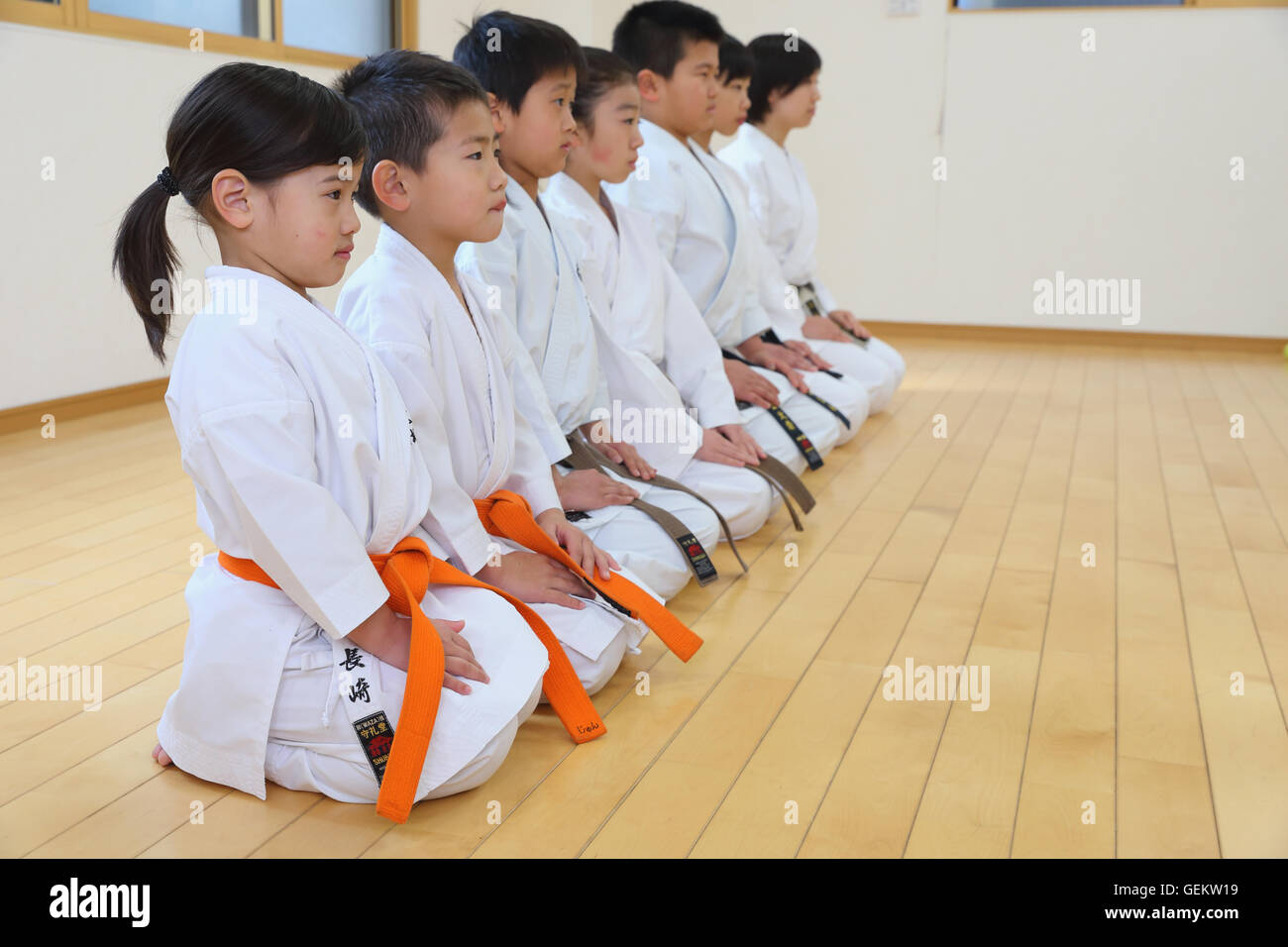 Japanese teenager girl sitting floor hi-res stock photography and ...