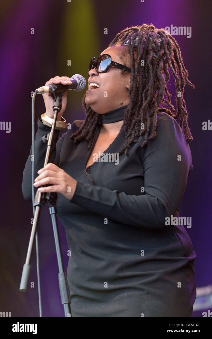 Soul II Soul (Caron Wheeler) performing at Cornbury Festival, Great Tew ...
