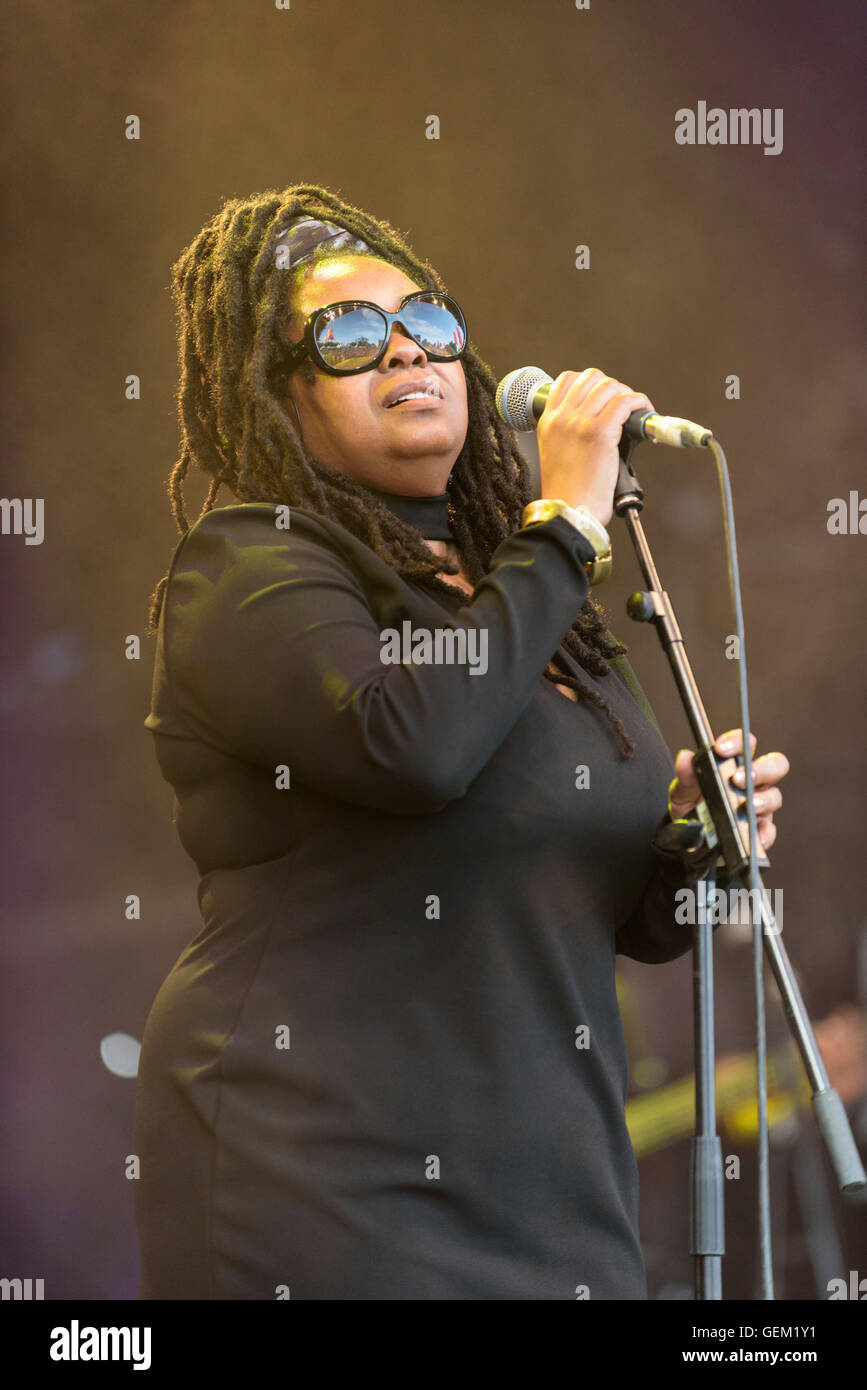 Caron Wheeler High Resolution Stock Photography and Images - Alamy