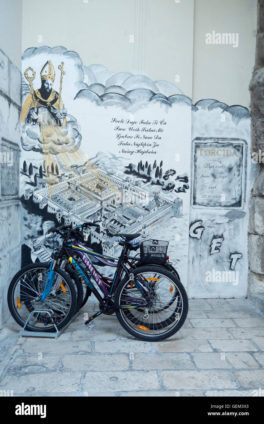 Wall Painting and Cycles Split, Croatia, Dalmatian Coast, a corner of ...