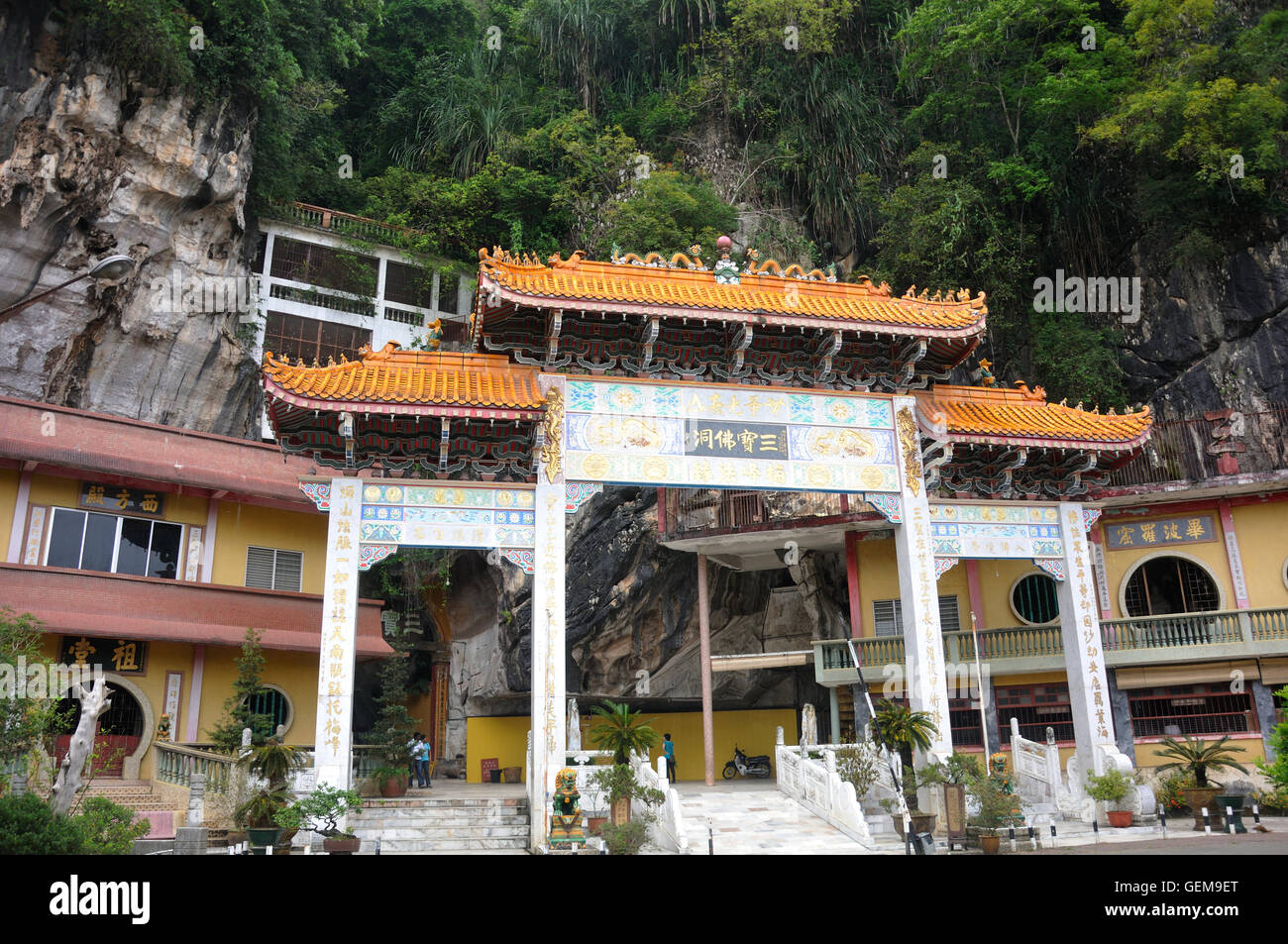 Ipoh Cave Temple, Malaysia Stock Photo - Alamy