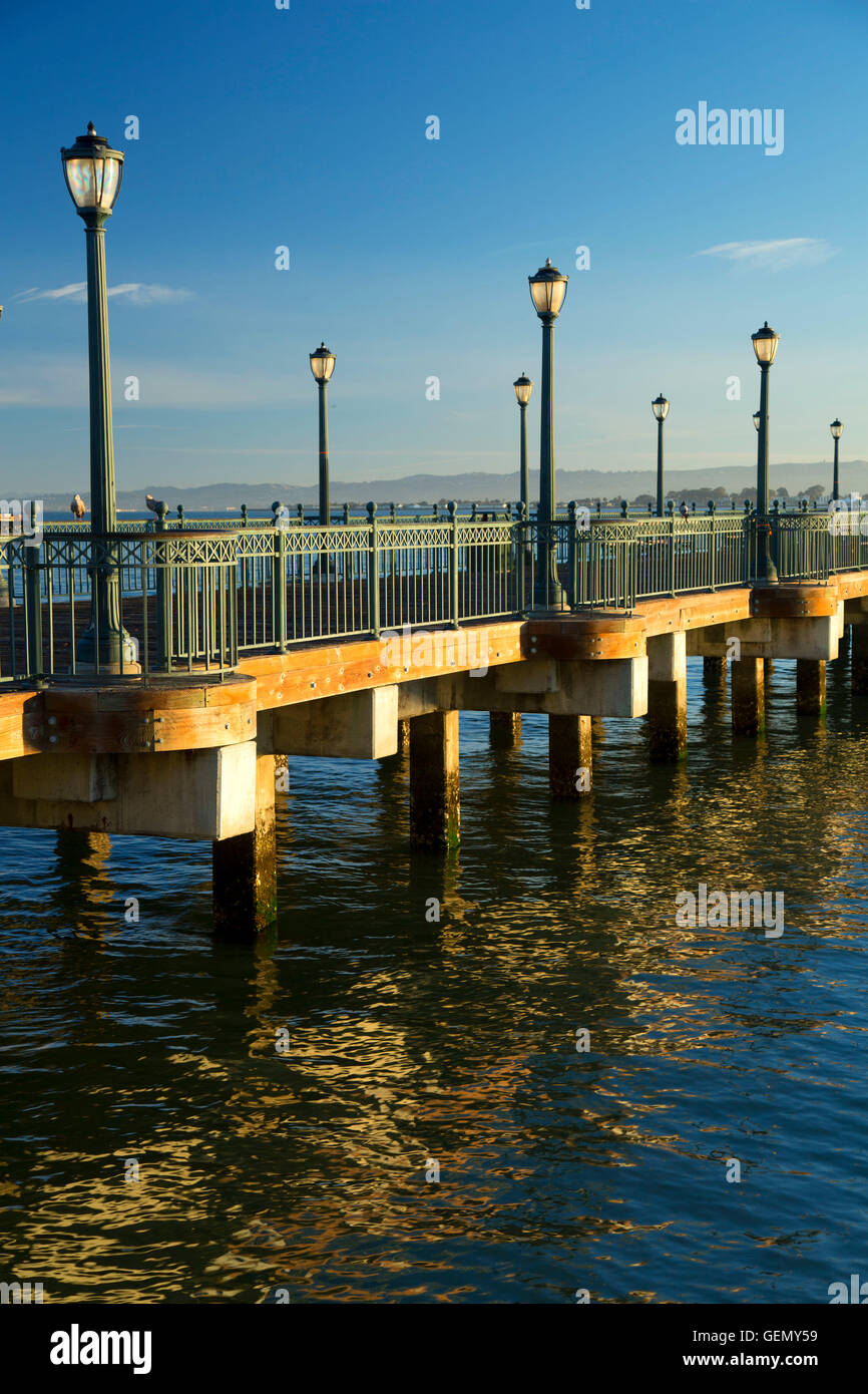 Embarcadero lights hi-res stock photography and images - Alamy
