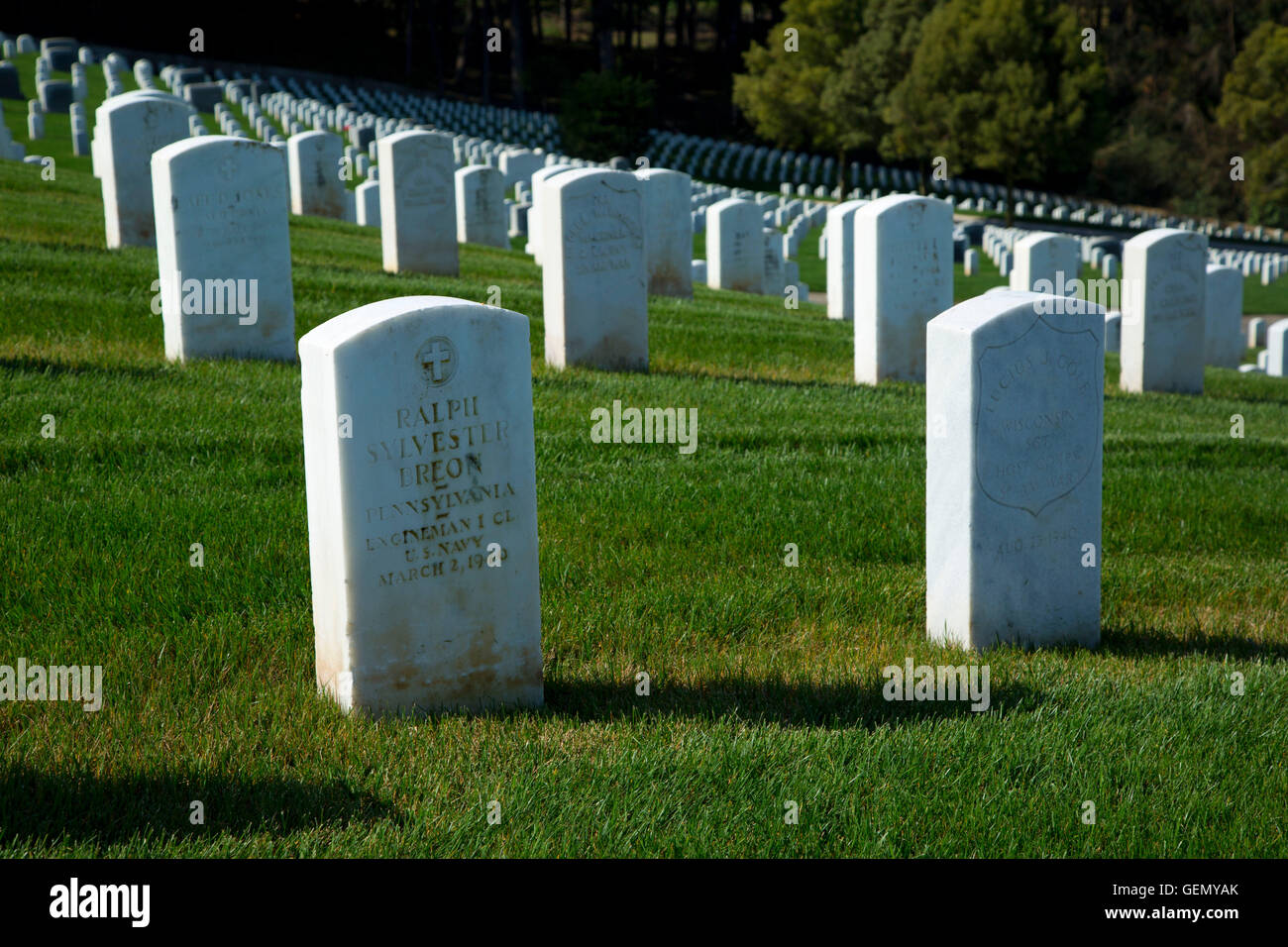 Headstone rows, Presidio of San Francisco, Golden Gate National ...