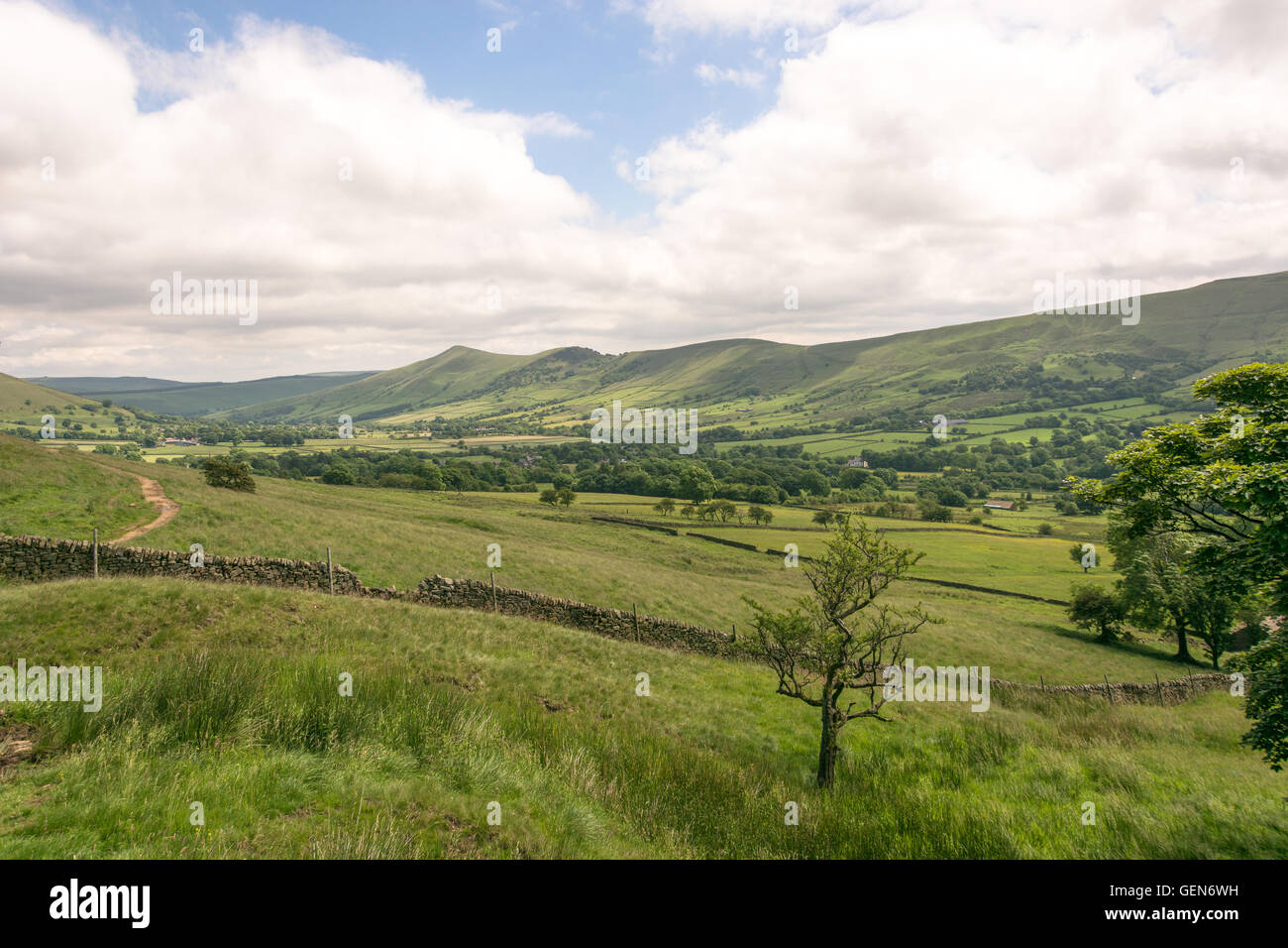 Pennine way trail edale hi-res stock photography and images - Alamy