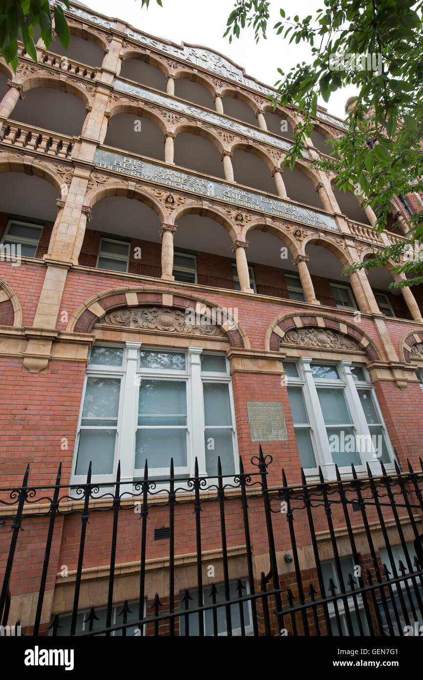 Royal Waterloo Hospital for Children and Women building in London Stock ...
