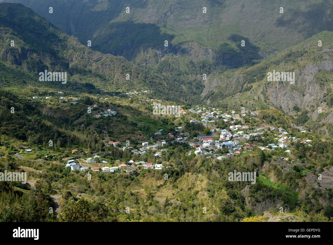 Circular basin basins hi-res stock photography and images - Alamy
