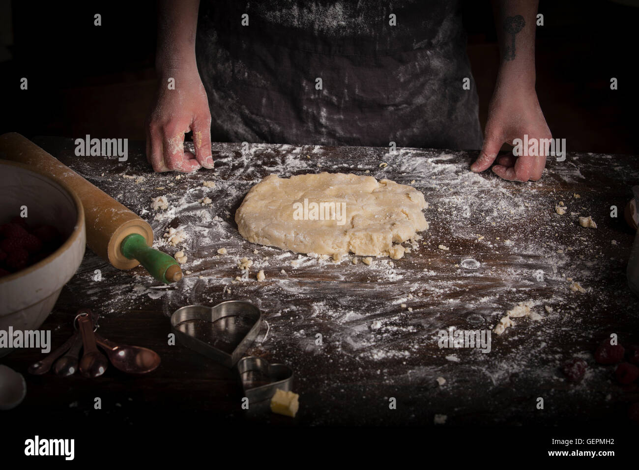 Woman baking biscuits hi-res stock photography and images - Alamy