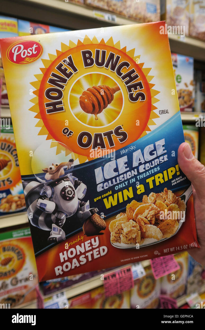 Grocery store cereal cereals boxes hi-res stock photography and images - Alamy