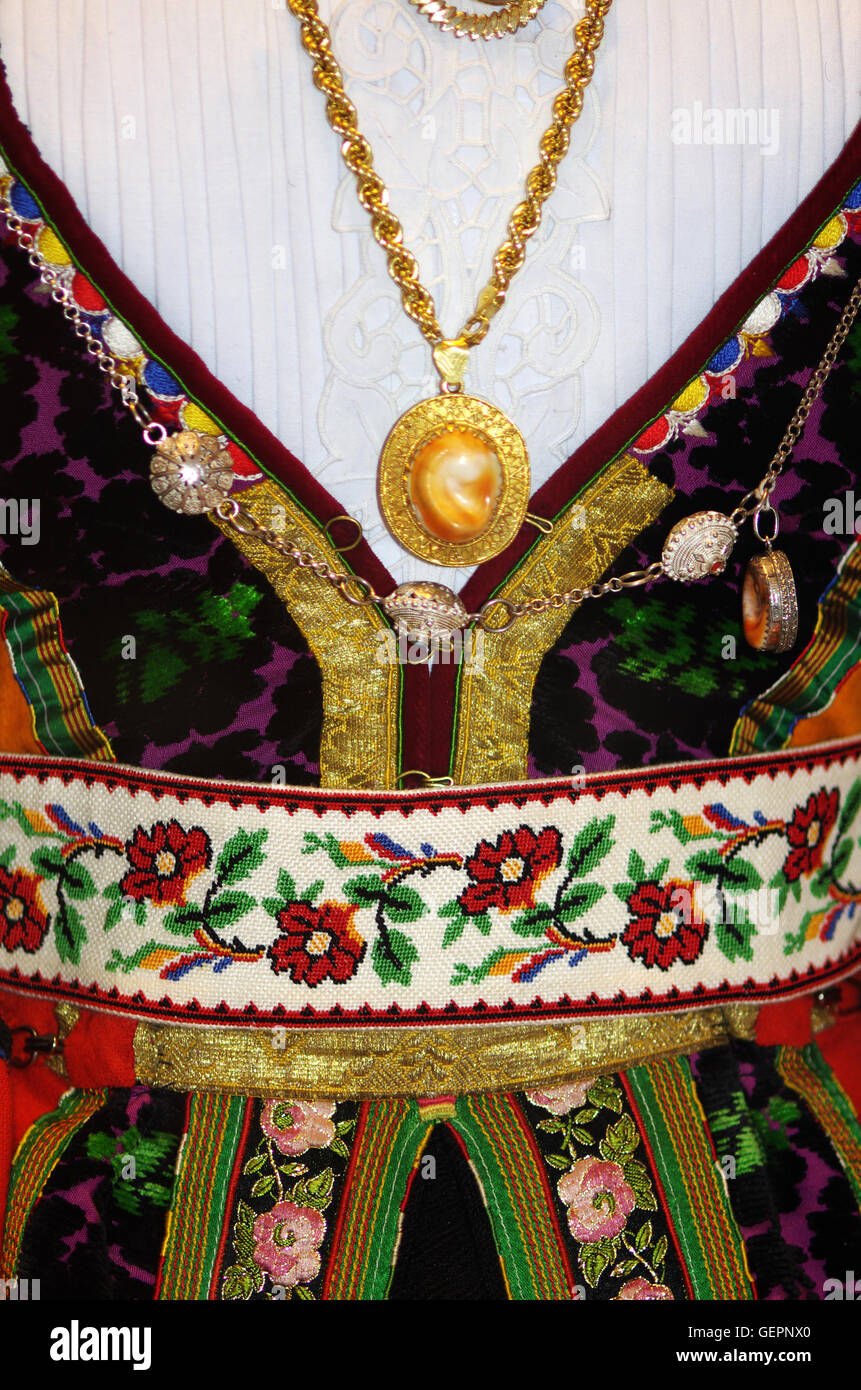 Sardinian traditional dress Stock Photo - Alamy