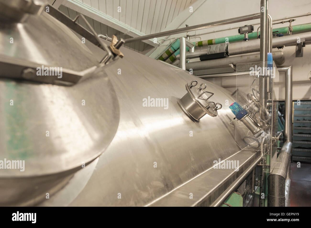 Mash tun hi-res stock photography and images - Alamy