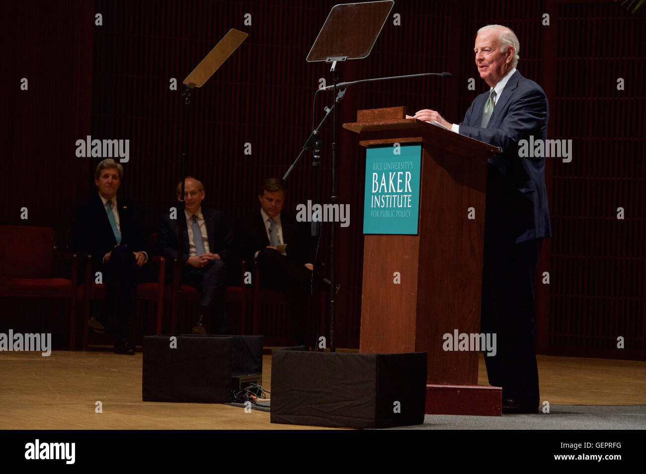 Former Secretary Baker Introduces Secretary Kerry Before He Delivers a ...