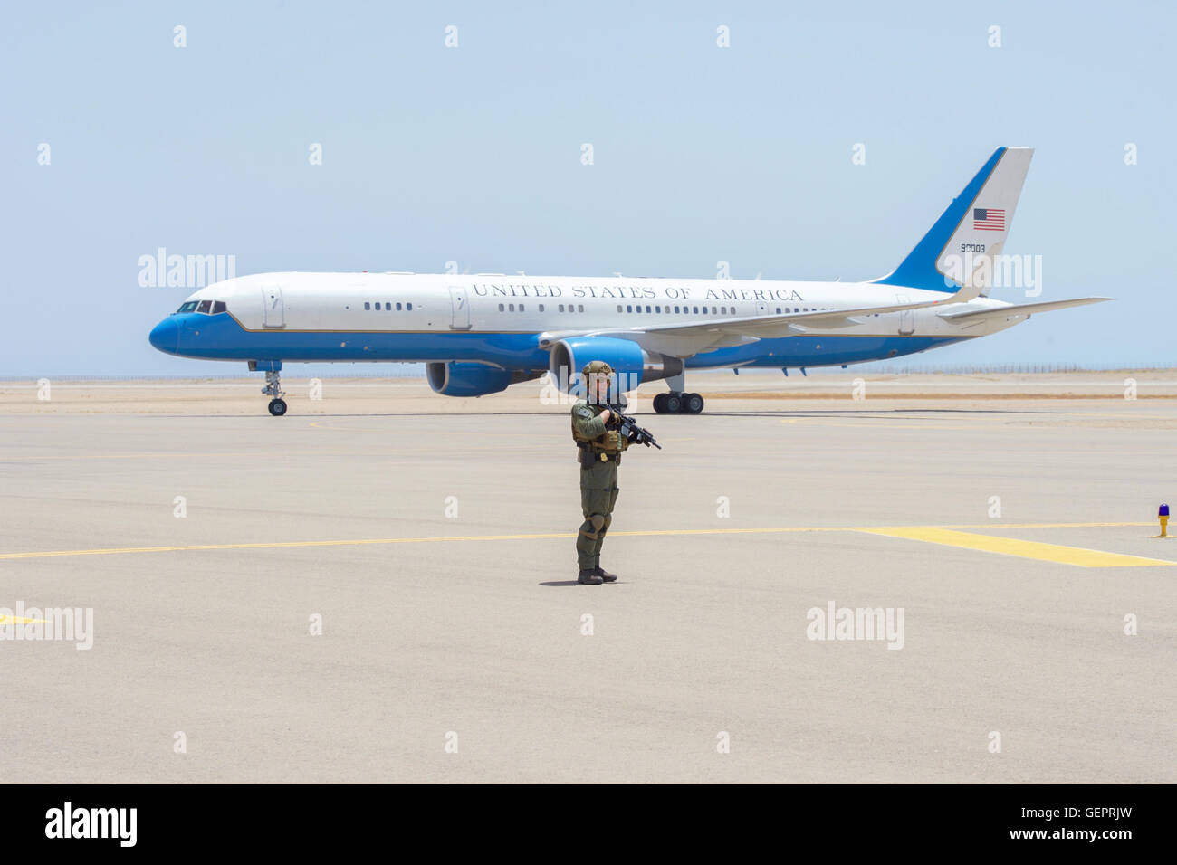 Member of Diplomatic Security Service's Mobile Security Deployments ...