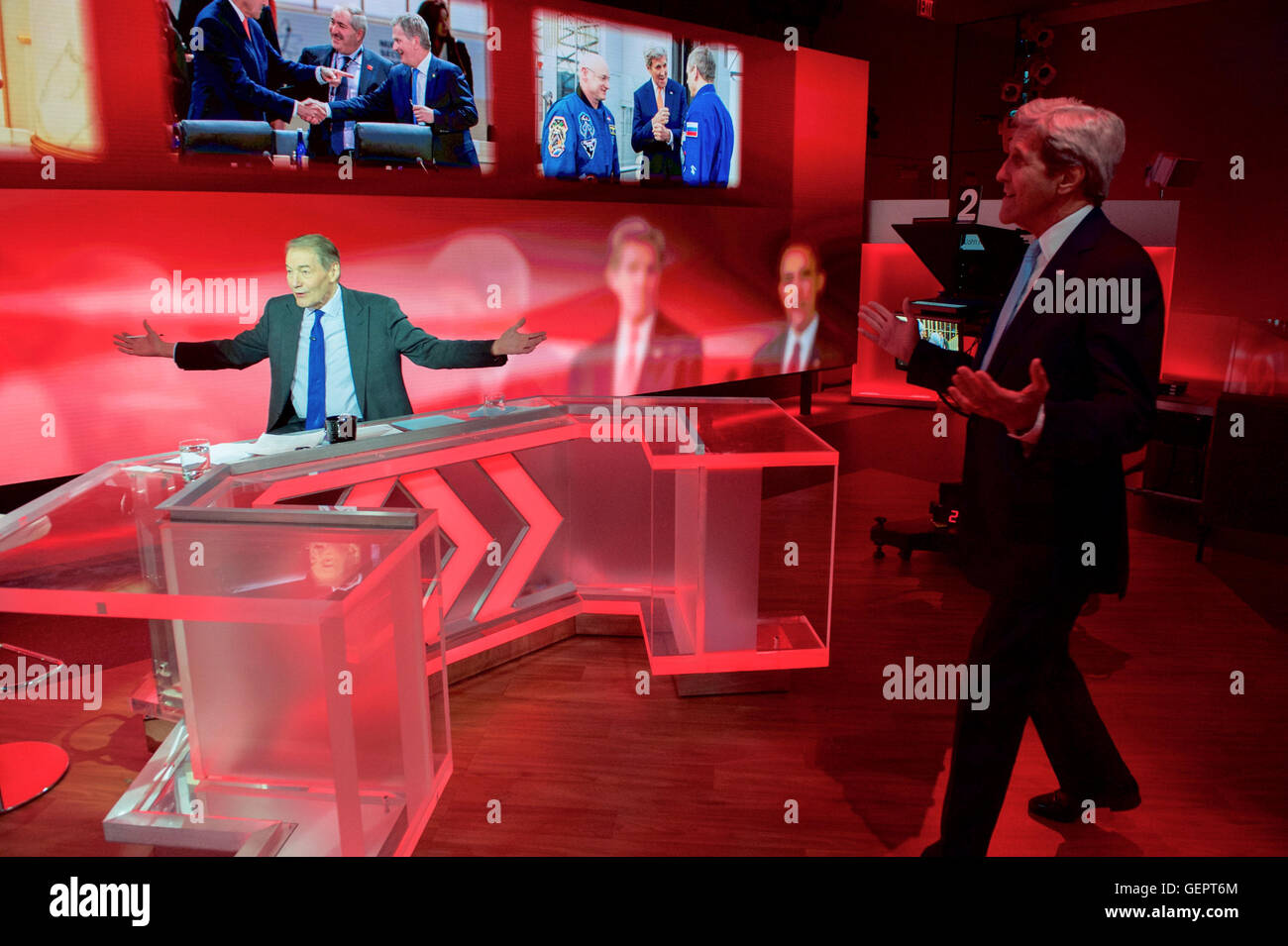 Secretary Kerry and PBS Host Charlie Rose React to the New Set at the ...