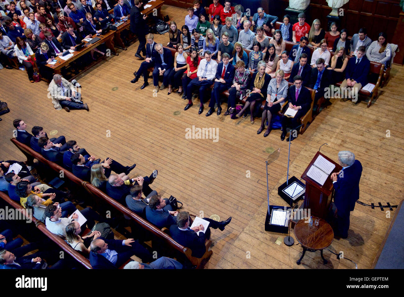 Oxford union debating hi-res stock photography and images - Alamy