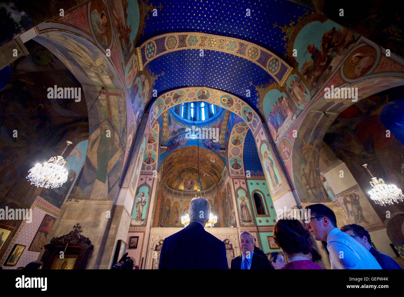 Secretary Kerry Looks at the Ceiling of the Sioni Church in the ...