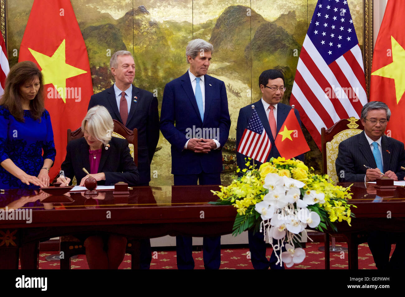 U.S. and Vietnam Announce Historic Partnership To Establish a Peace ...