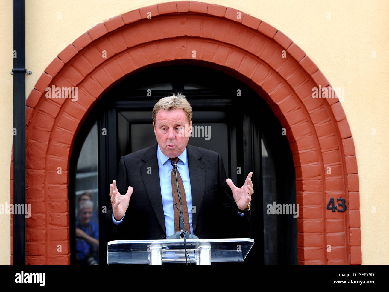 Former west ham united manager harry redknapp hi-res stock photography ...