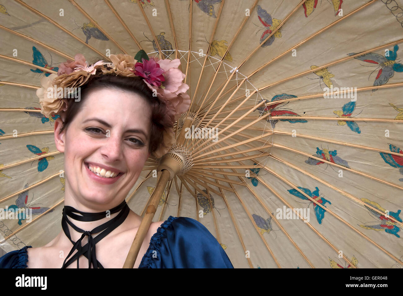 Southern belle costume girl hi-res stock photography and images - Alamy