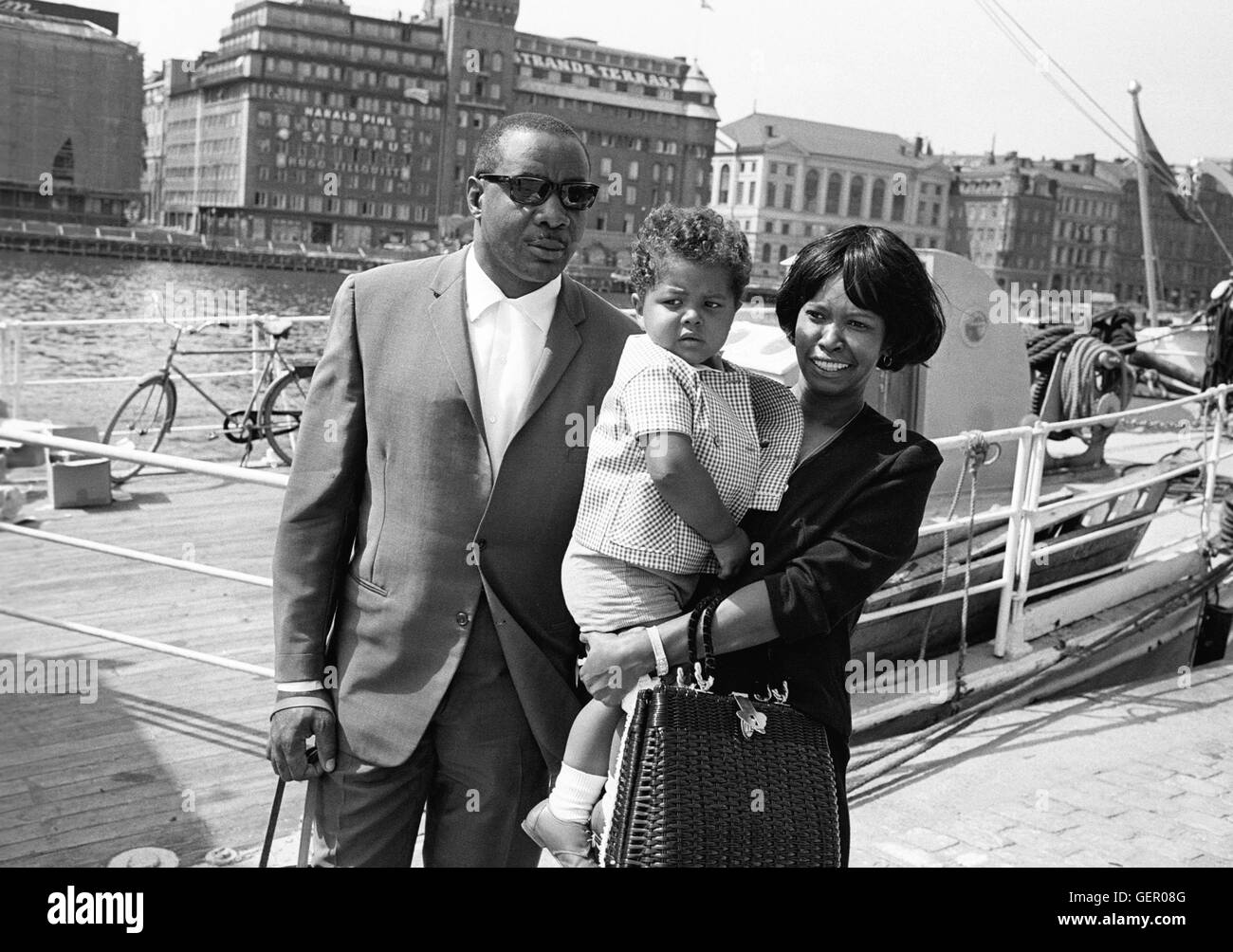 Sonny liston hi-res stock photography and images - Alamy