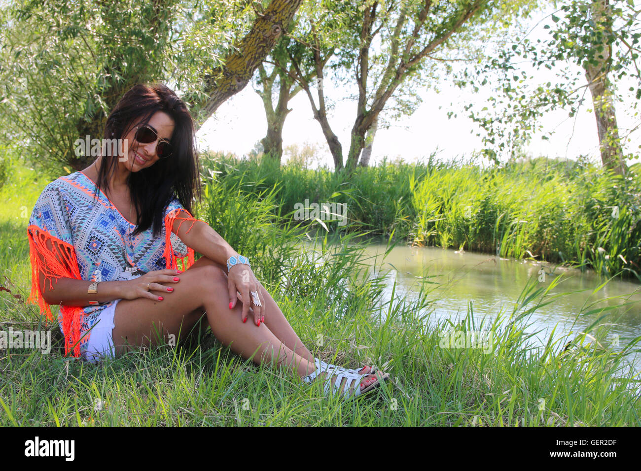 Wearing a tunic hi-res stock photography and images - Alamy