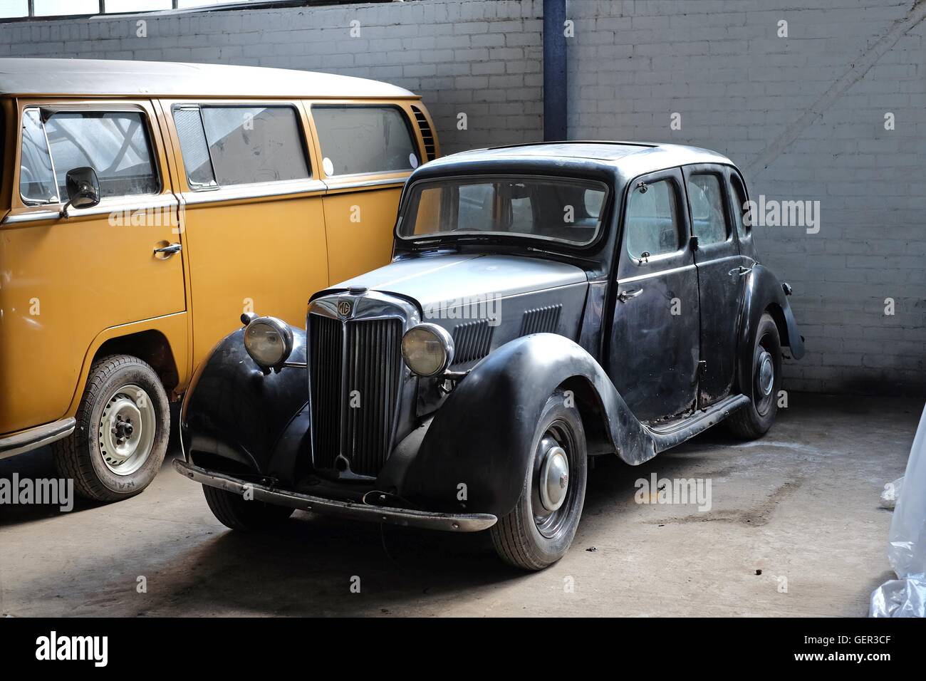 Vw saloon hi-res stock photography and images - Alamy