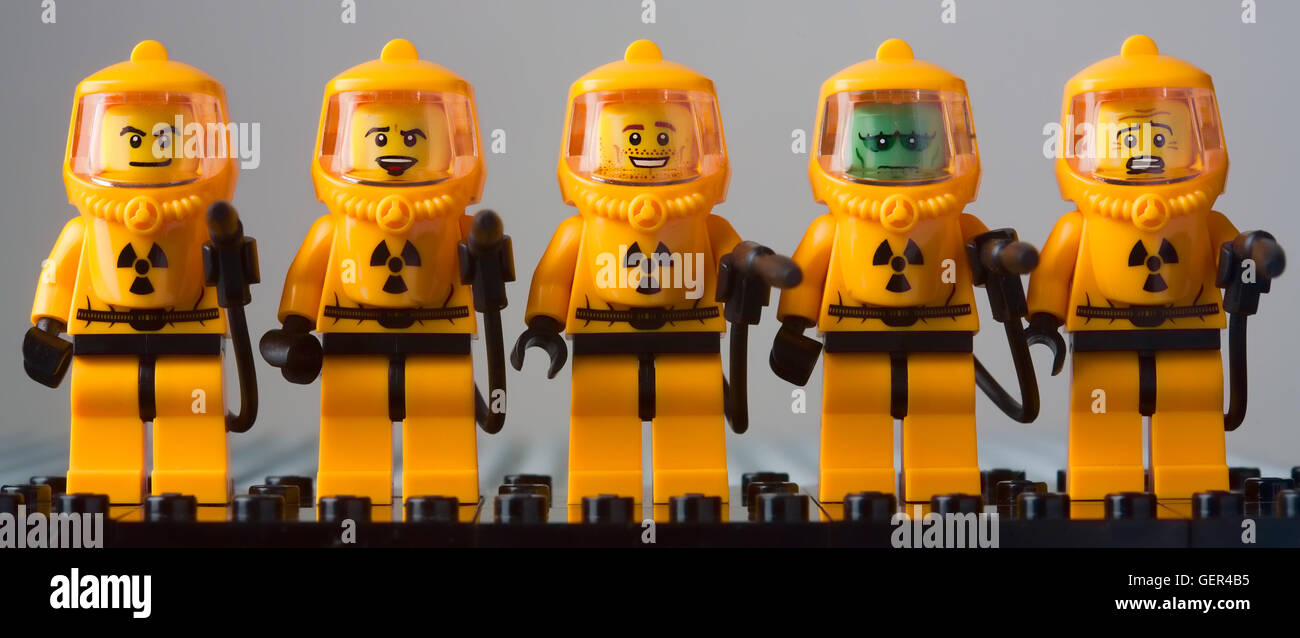 Lego men hi-res stock photography and images - Alamy