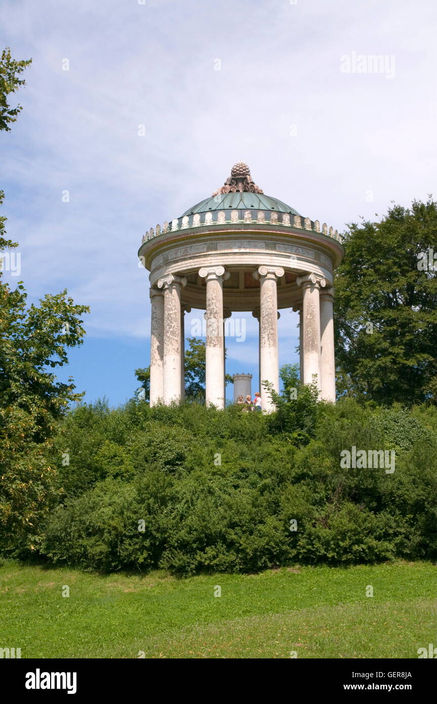 Classical rotunda temple hi-res stock photography and images - Alamy